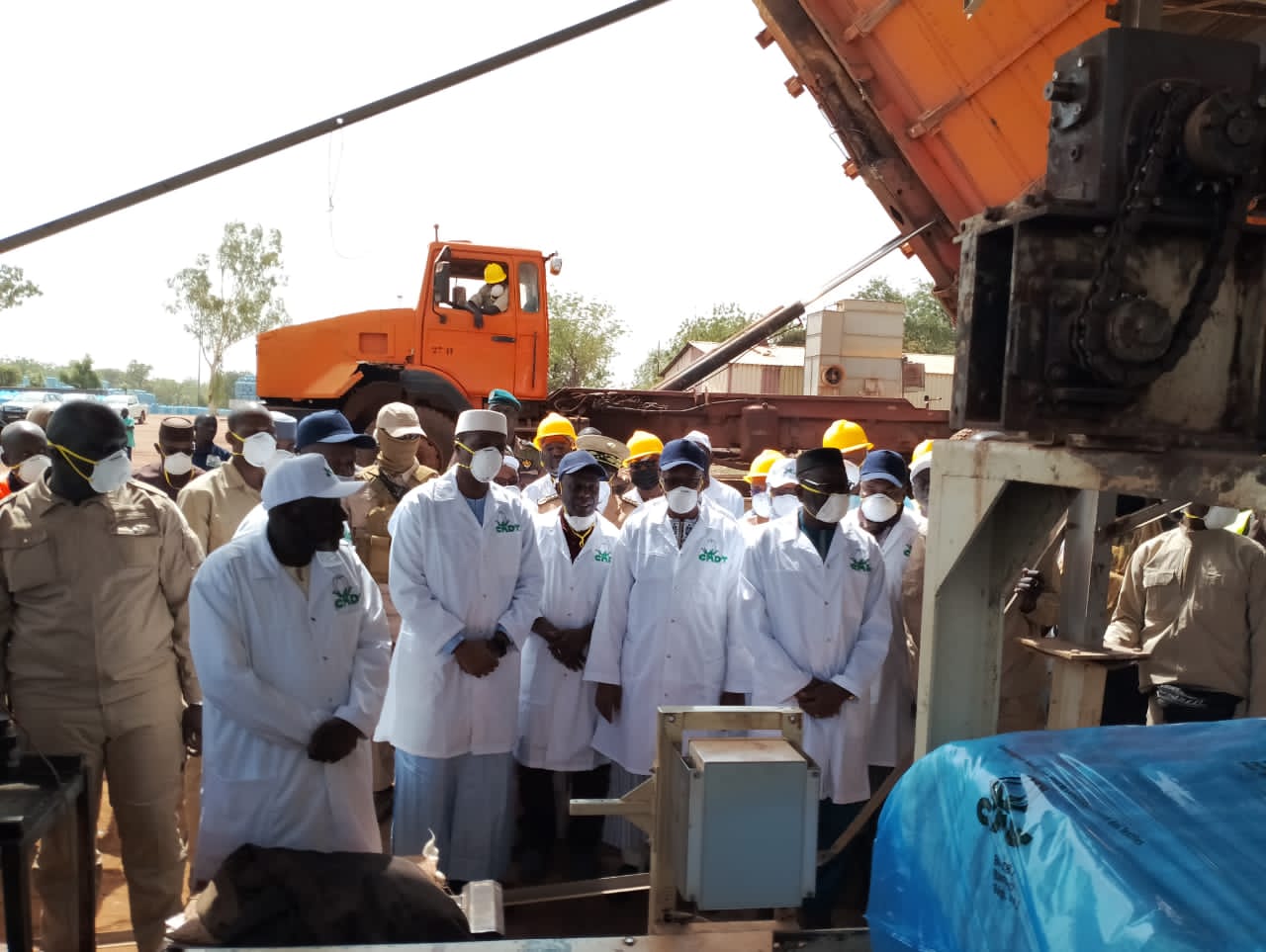Coton : L’usine de Dioila franchit la barre des 33 841 tonnes égrenées ...